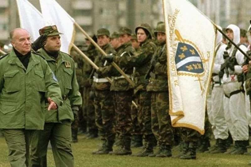 30. godišnjica: Na današnji dan osnovana Armija Republike Bosne i ...